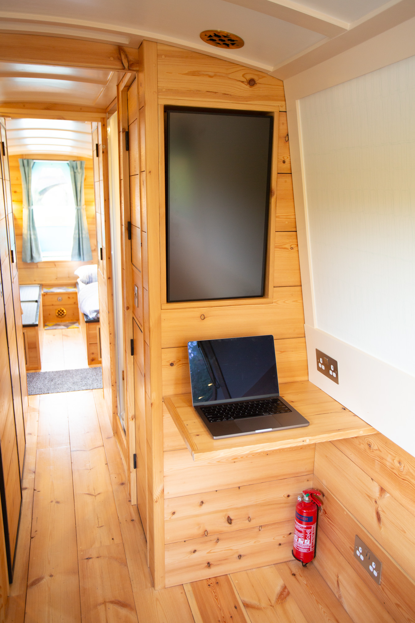 Solar Electric Narrowboat Success on the Water